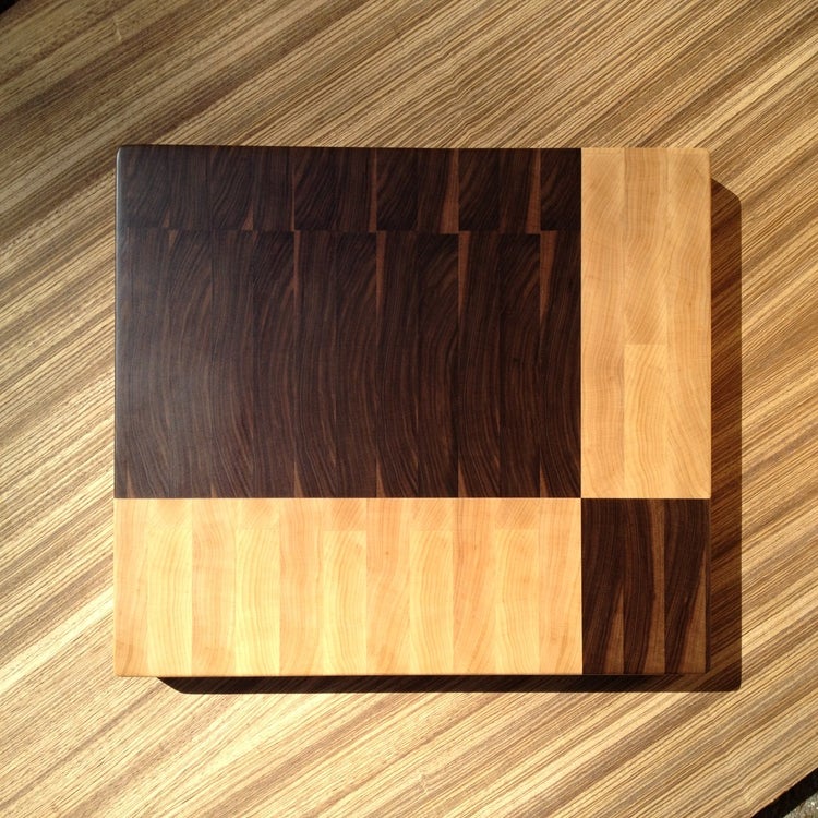 Geometric End Grain Cutting Board / 1337motif